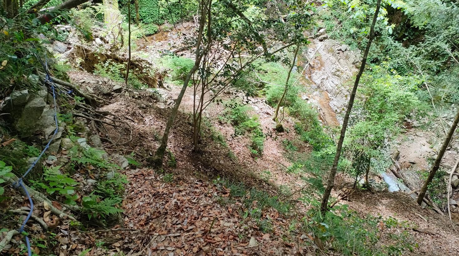 六甲山 七曲滝への行き方を写真付きで紹介します！【極楽茶屋跡からのルート】 - YamaPub